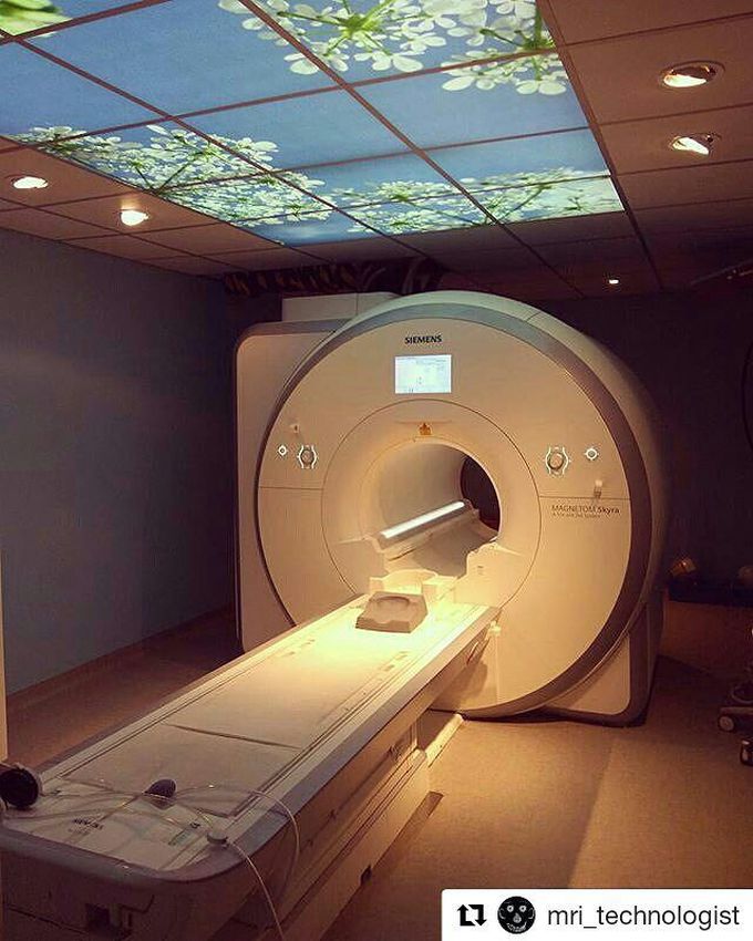 Siemens Skyra at MRI department in Athens, Greece! #MRI - MEDizzy